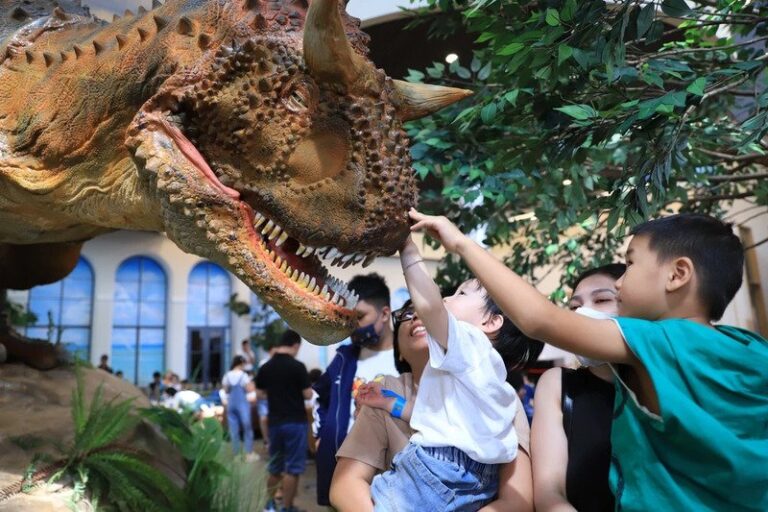 Khám Phá Dino Cafe Sài Gòn: Trải Nghiệm Thế Giới Khủng Long Độc Đáo ...